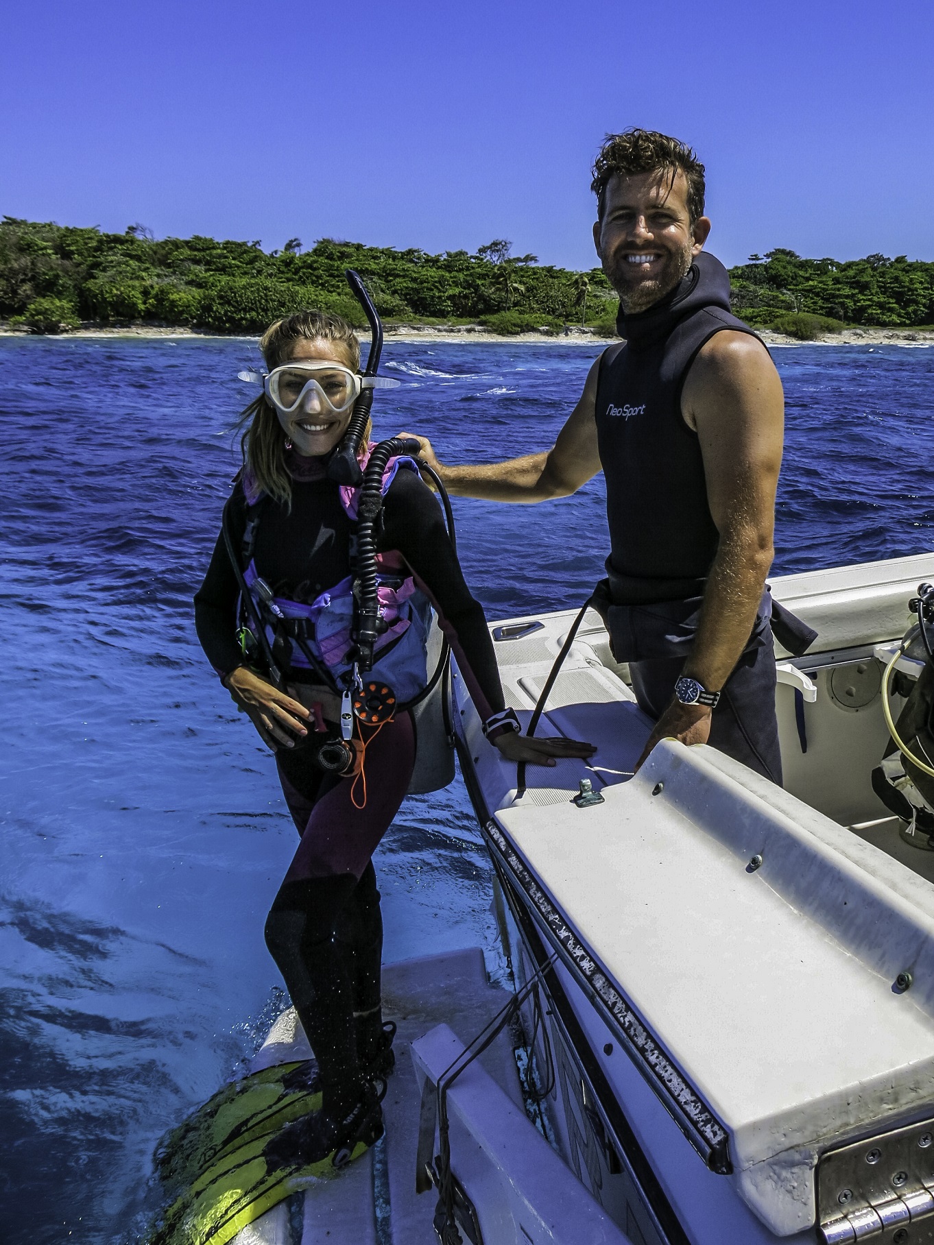 About - Leisure Boutique Divers – Utila